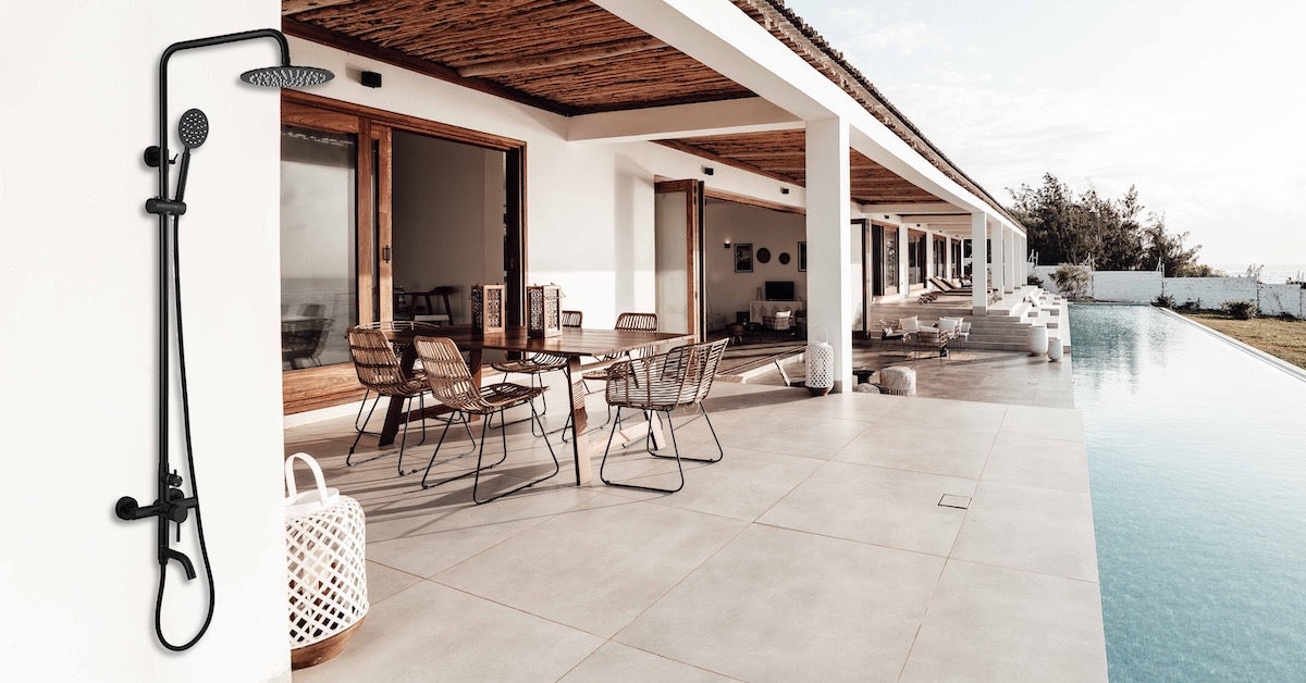 AquaStyle Outdoor Showers